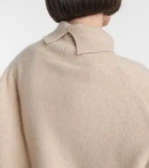 JOSEPH Cashmere Turtleneck Sweater