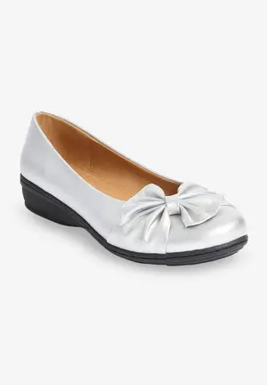 COMFORTVIEW The Pamela Slip-on Flat With Bow Detailing - Silver