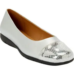 Comfortview Cap Toe Flats For Women
