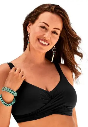SWIMSUITS FOR ALL Twist Front Bikini Top - Black