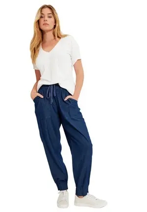 JUNE + VIE Drawstring Denim Joggers - Medium Wash