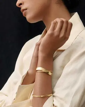OTTOMAN HANDS Evenness Hammered Bangle Bracelet - Brass