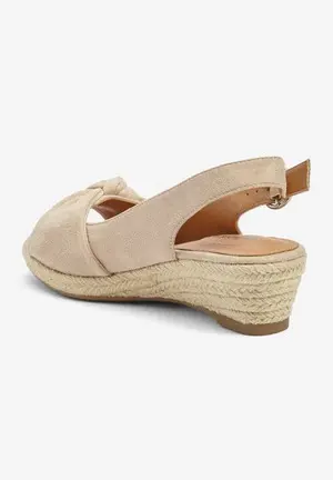 COMFORTVIEW The Zanea Espadrille Wedge Sandal - Bone