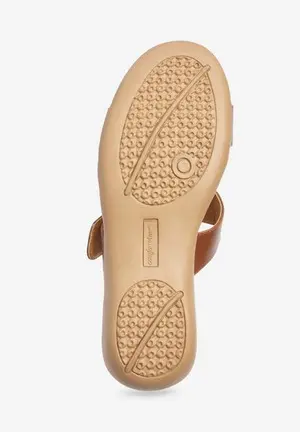 COMFORTVIEW The Dawn Slip On Sandal - Tan