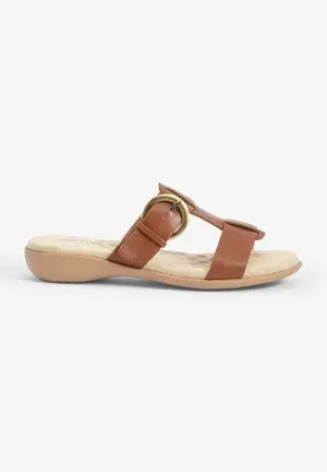 COMFORTVIEW The Dawn Slip On Sandal - Tan