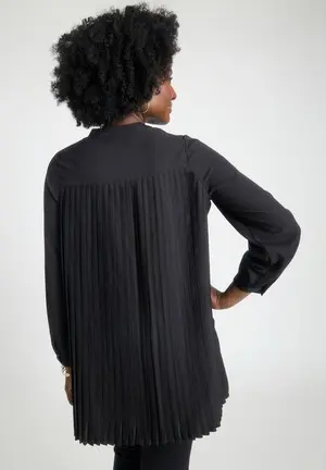 JESSICA LONDON Pleated Back Georgette Tunic