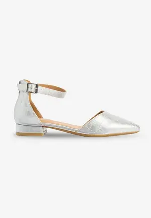 COMFORTVIEW The Loucia Pump With Adjustable Buckle And Hidden Elastic - Silver