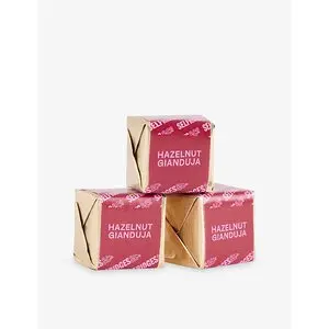 SELFRIDGES SELECTION 8 Hazelnut Gianduja Milk Chocolates 80g