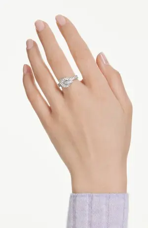 SWAROVSKI Matrix Knot Ring - Rhodium/white