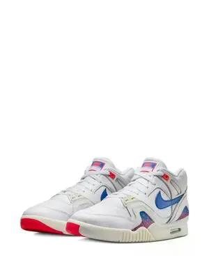 Nike Air Tech Sneakers