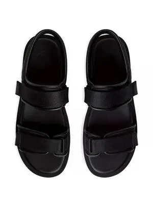 12 STOREEZ Touch-strap Sandals - Black