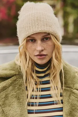 Free People Frostline Beanie Winter White