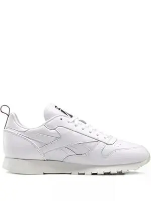 REEBOK Cl /vector Navy Sneakers - White