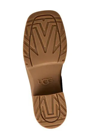 UGG Moxy Water-resistant Chelsea Boot - Chestnut
