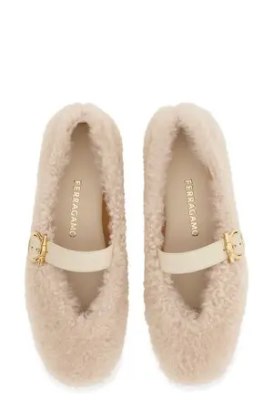 FERRAGAMO Gancio Genuine Shearling Ballet Flats - Merinillo Carino Mascarpone