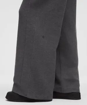 Lululemon Scuba Mid-rise Wide-leg Pant - Heathered Graphite Grey