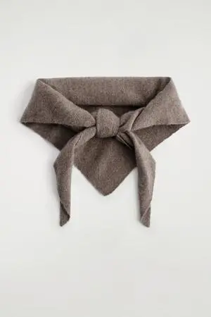 Cos Cashmere Triangle Scarf - Brown