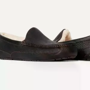 UGG Ascot Leather Slipper - Dark Spice