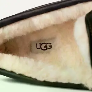 UGG Ascot Leather Slipper - Dark Spice