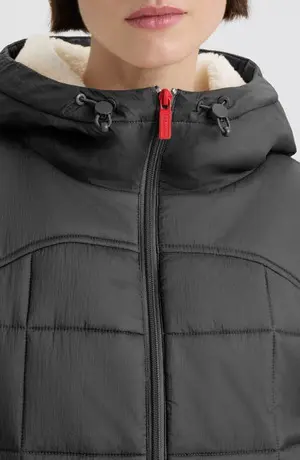 Hunter Crinkle Puffer Jacket - Black