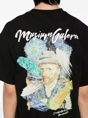 MUSIUM DIV. Graphic T-shirt - Black