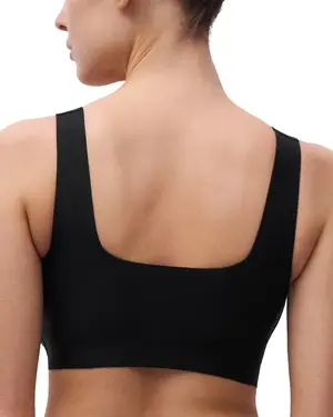Chantelle Scoop Neck Bralette