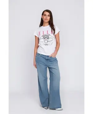 ELLE COLLECTION Heart Eyes Graphic Tee