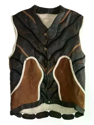 COMMUNS Quilted Panelled Vest