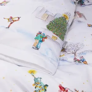 SCHLOSSBERG Santa In Ny Duvet Cover, Queen