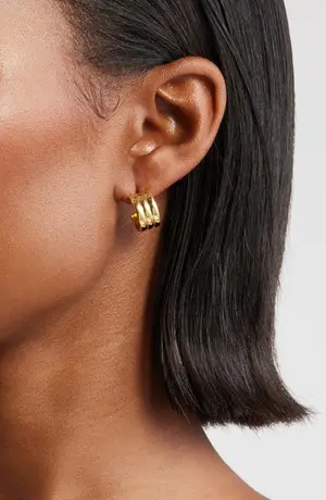 Nordstrom Ribbed Hoop Earrings