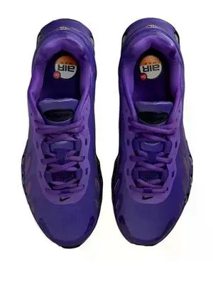 Nike Dn8 Sneakers