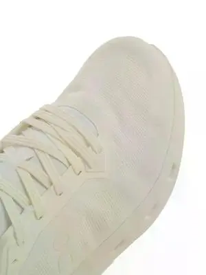 On Cloudze Lace-up Sneakers - White