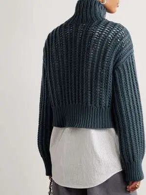 Brunello Cucinelli Ribbed Cashmere Turtleneck Sweater