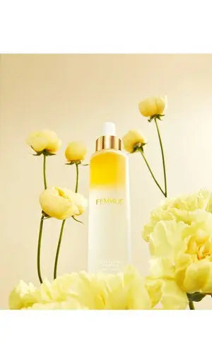 FEMMUE Dual Essence Camellia