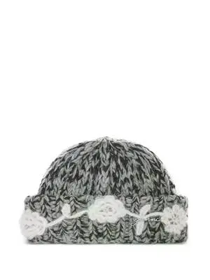 GANNI Crochet-flower Beanie - Grey