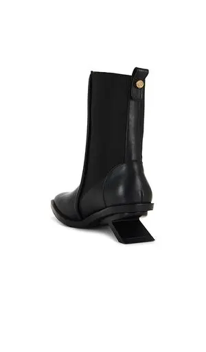NORA LOZZA Chelsea Boot With Sculptural Heel - Black