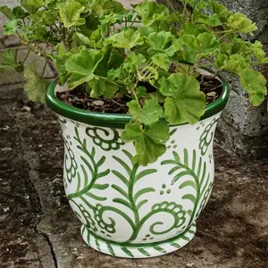 VIETRI Verde Garden Round Planter