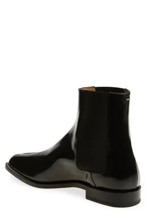 MAISON MARGIELA Tabi Leather Chelsea Boots