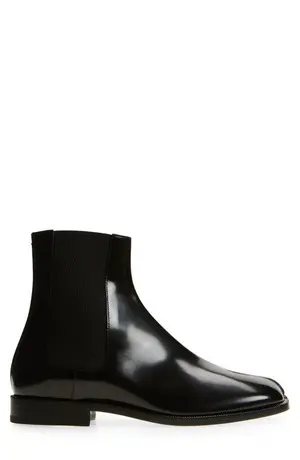 MAISON MARGIELA Tabi Leather Chelsea Boots