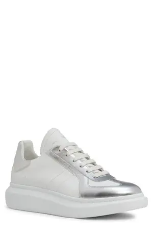 Alexander McQueen Oversized Sneaker