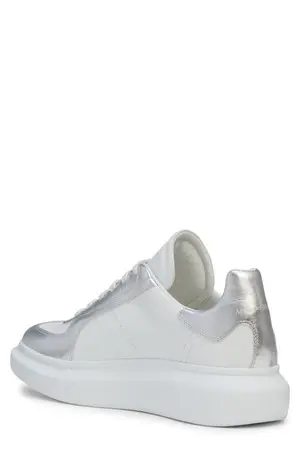 Alexander McQueen Oversized Sneaker