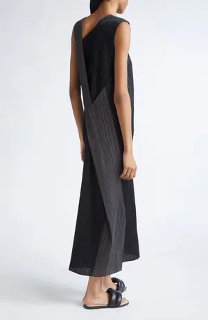 Issey Miyake Pointe Pleated Asymmetric Sleeveless Midi Dress