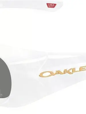 Oakley Rectangle-frame Sunglasses - White