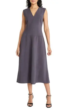 Maggy London Plain Day Dresses
