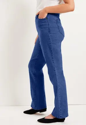 JUNE + VIE Boot-cut Jeans - Medium Blue