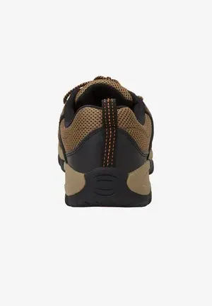 KINGSIZE Trail Sneakers