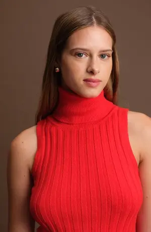 Deluc Sleeveless Turtleneck Sweater - Red