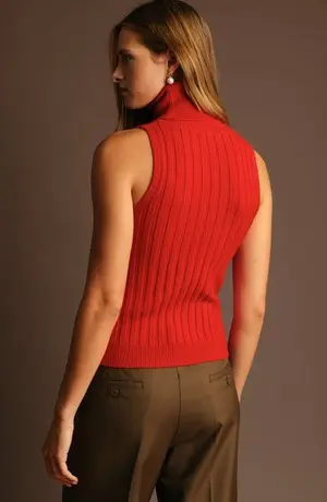 Deluc Sleeveless Turtleneck Sweater - Red
