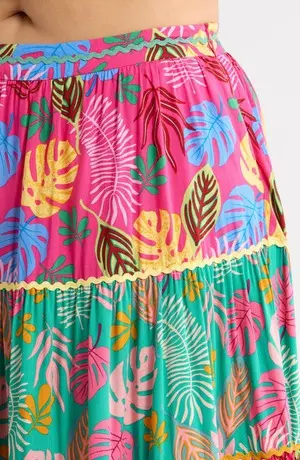 SUGARLIPS Wave Trim Tiered Maxi Skirt