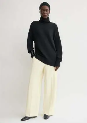 TOTEME Longline Turtleneck Sweater